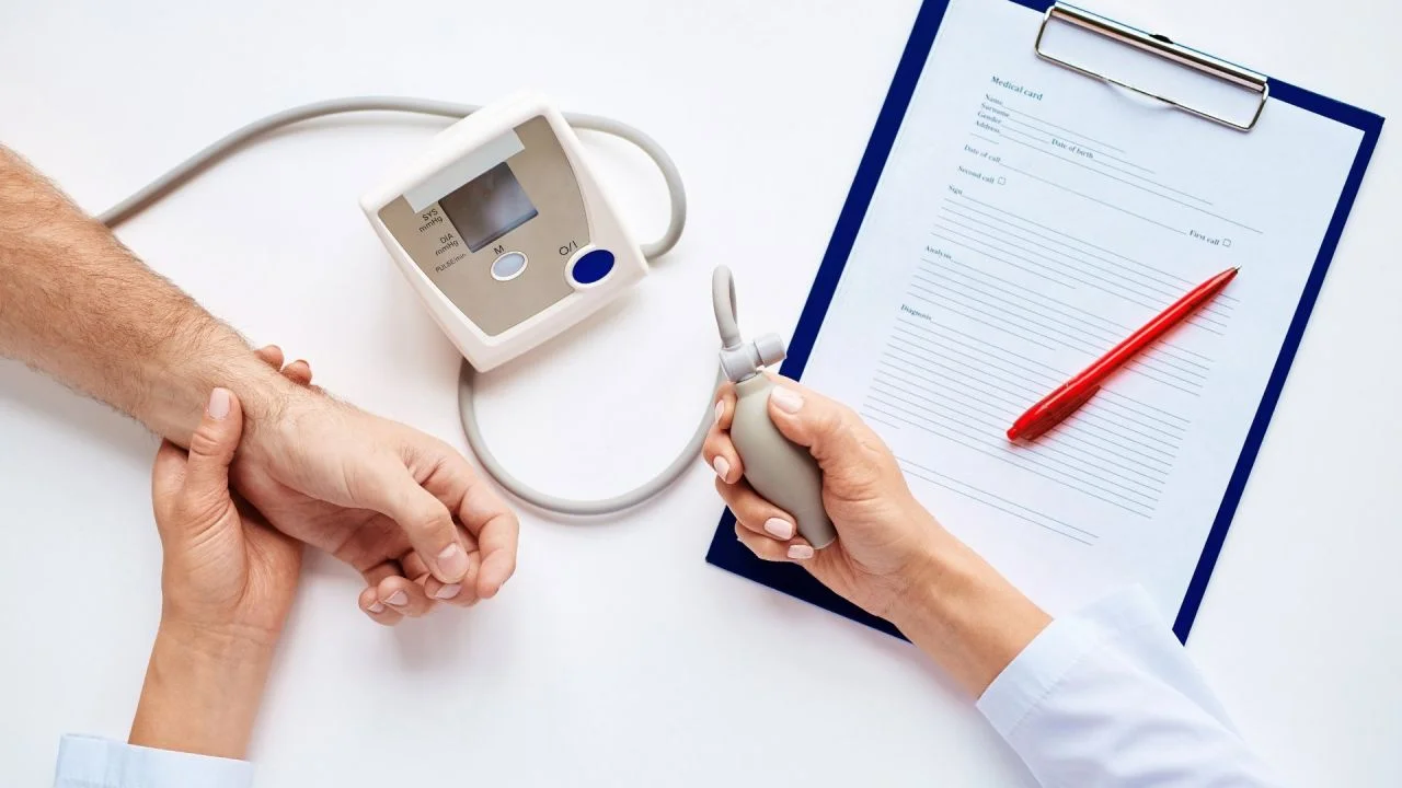 Misurare la pressione arteriosa: 10 regole per non sbagliare